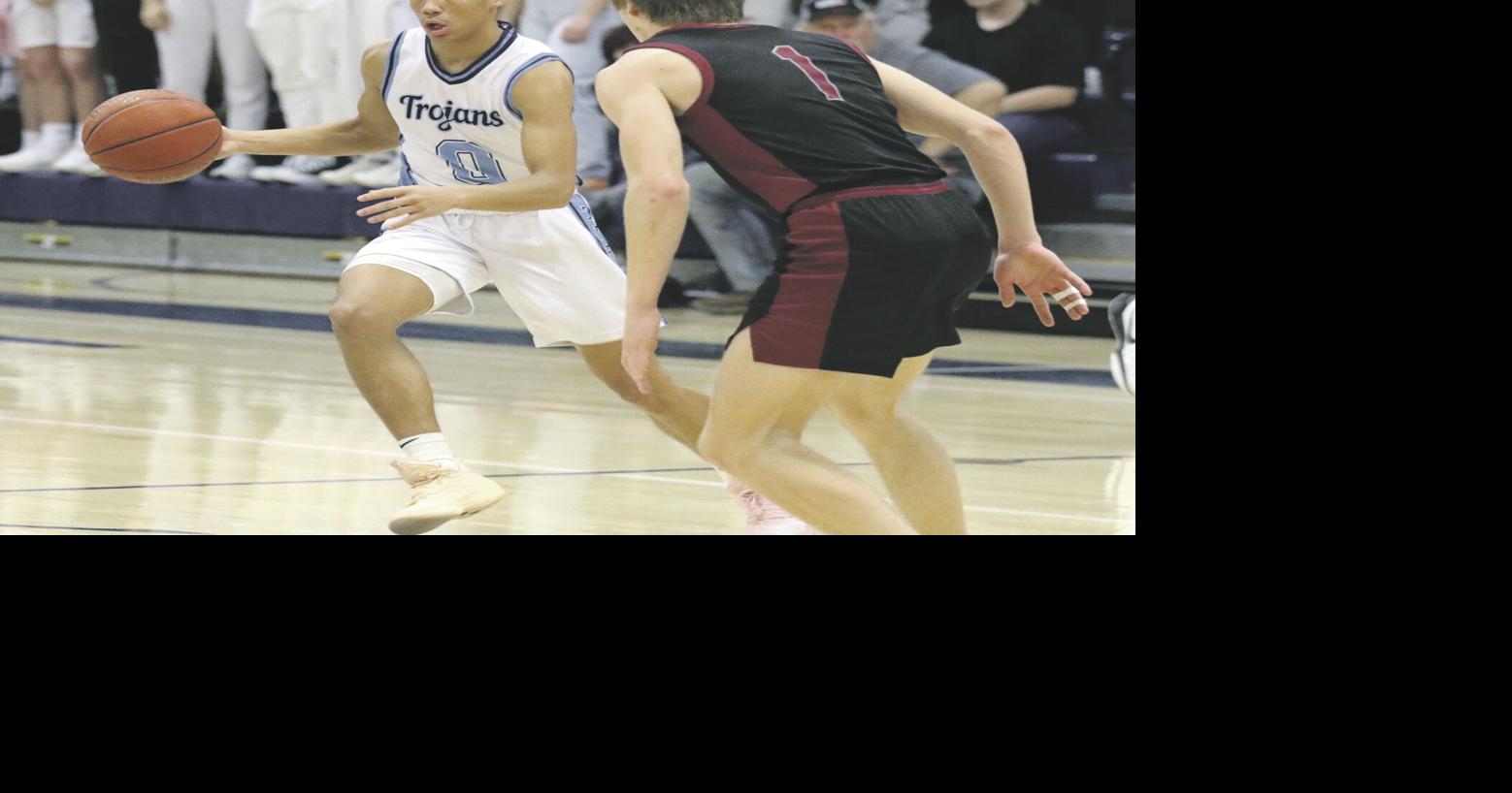 Turner's Tyshawn Teague-Johnson and Zay Howard named Rock Valley Rock ...