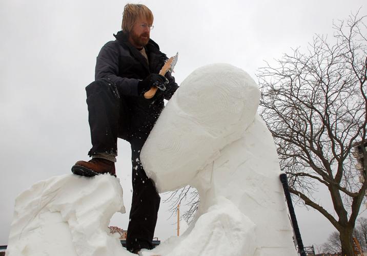 Lake Geneva hosts National Snow Sculpting Competition despite warm ...