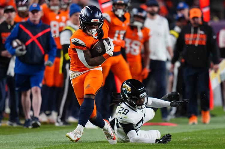 Broncos aim to dominate Chiefs in Christmas night showdown in Kansas ...