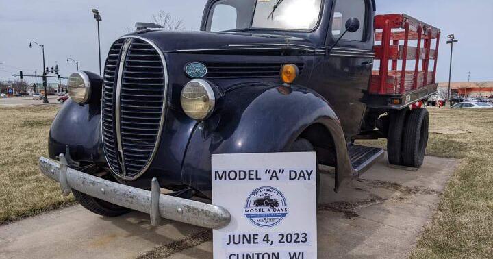 Rock-Ford Model A Club hosts 26th annual car show in downtown Clinton ...