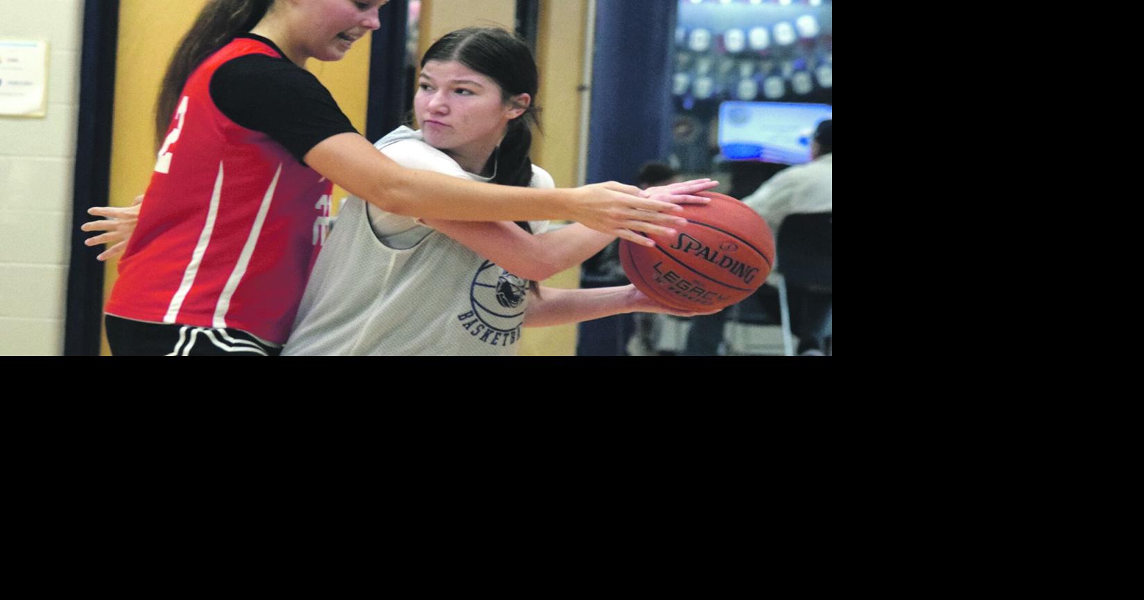 Clinton girls basketball team looks to continue turnaround | Sports ...