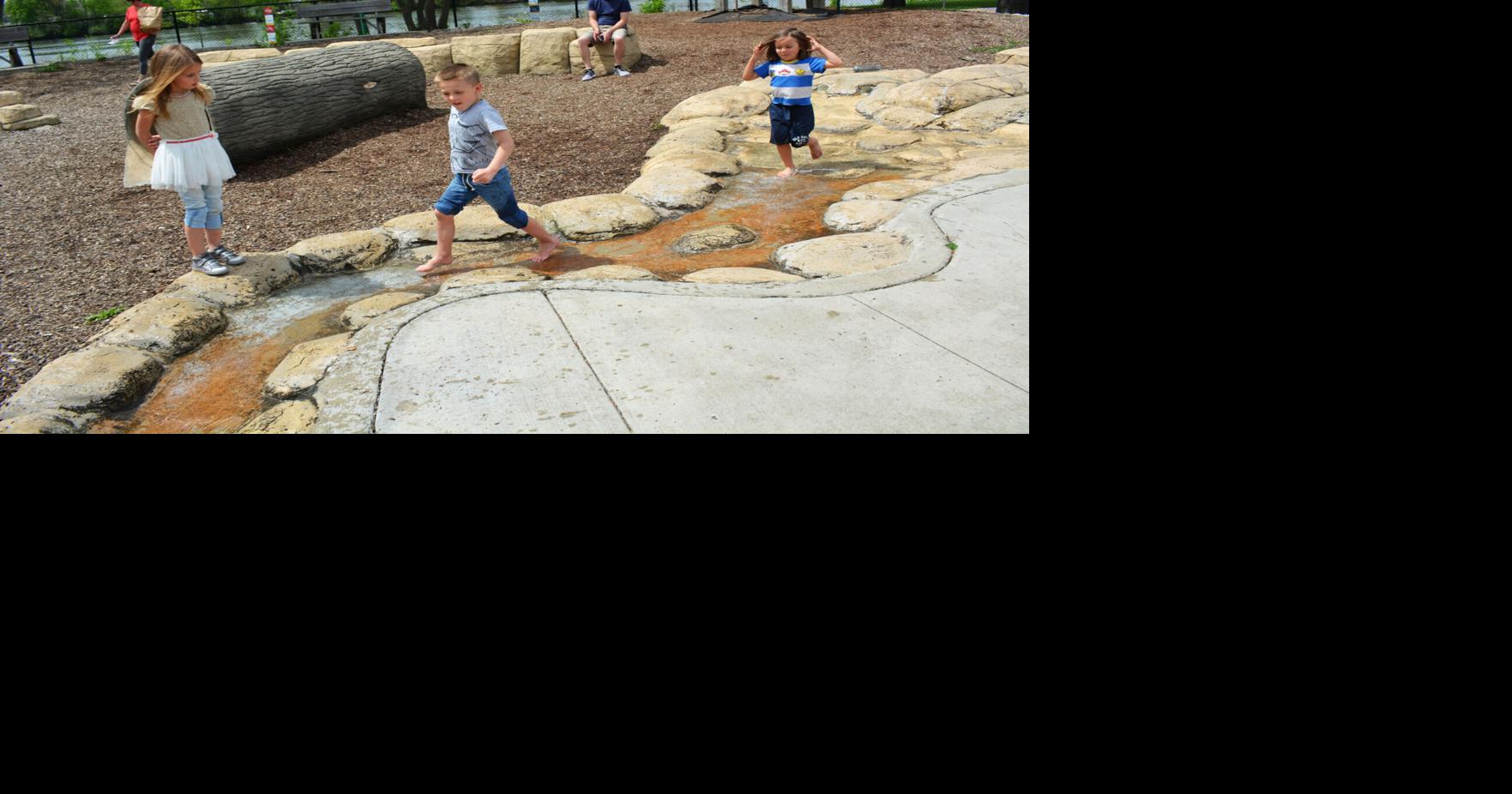 Splashing through the stream | Local News | beloitdailynews.com