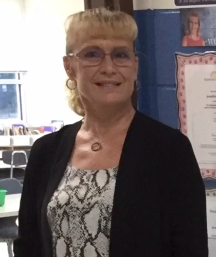 Second-grade Beloit teacher retires after 32 years in the district ...