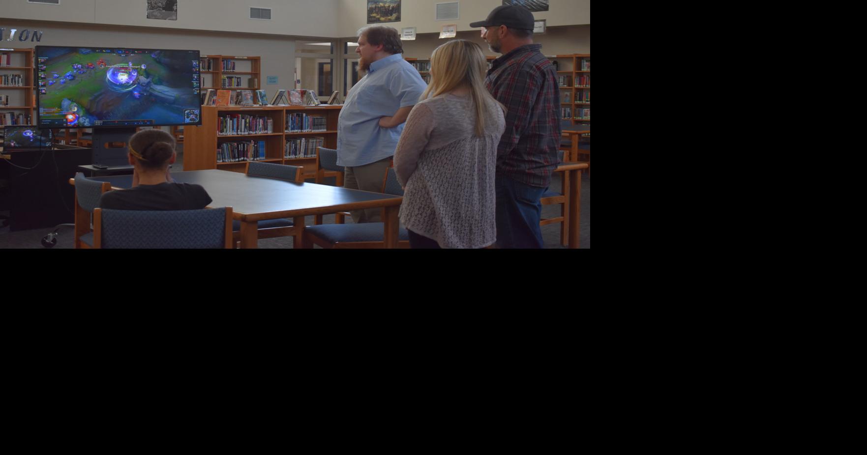 Clinton High School esports team looks to build on success, build ...