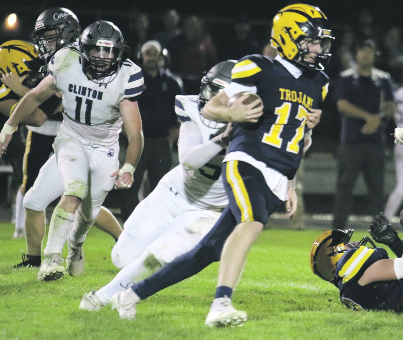 Turner football looks to clinch playoff berth against Columbus | Sports ...
