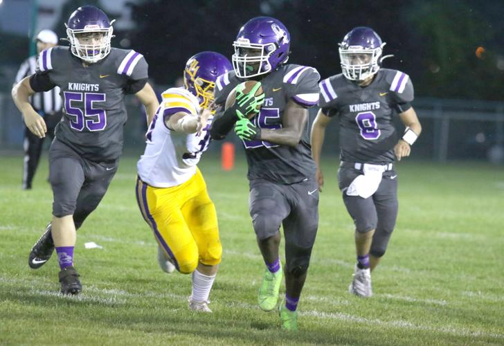 Beloit Memorial wins first Southern Lakes Conference football game ...