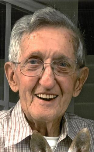 Clifford "Dave" Holmbeck | Obituaries | beloitdailynews.com