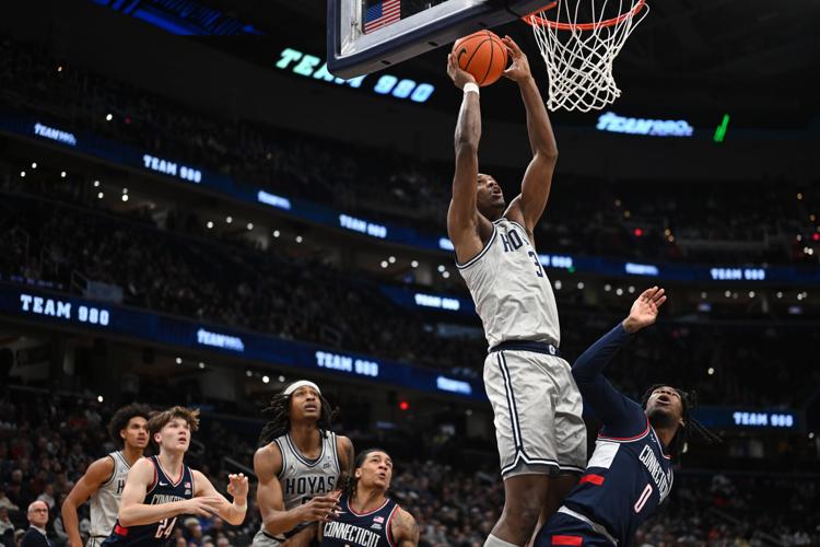 Tarris Reed Jr. scores 15 points, No. 3 UConn fends off Georgetown, 64 ...