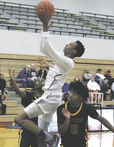 Beloit Memorial boys basketball drops close battle with Madison East ...