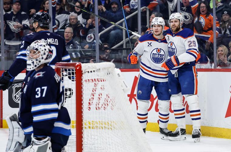 McDavid extends points streak to 17 games, Oilers hand Jets 11th ...