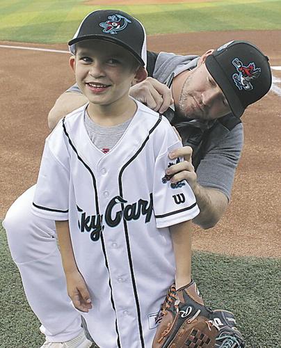 Sky Carp help Jake Walters meet Jake Walters | Sports | beloitdailynews.com