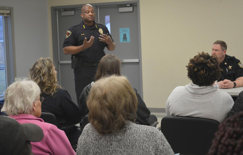 Beloit police discuss use of force, dealing with those with mental ...