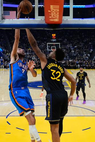Shai Gilgeous-Alexander scores 30 points as Thunder beat short-handed ...