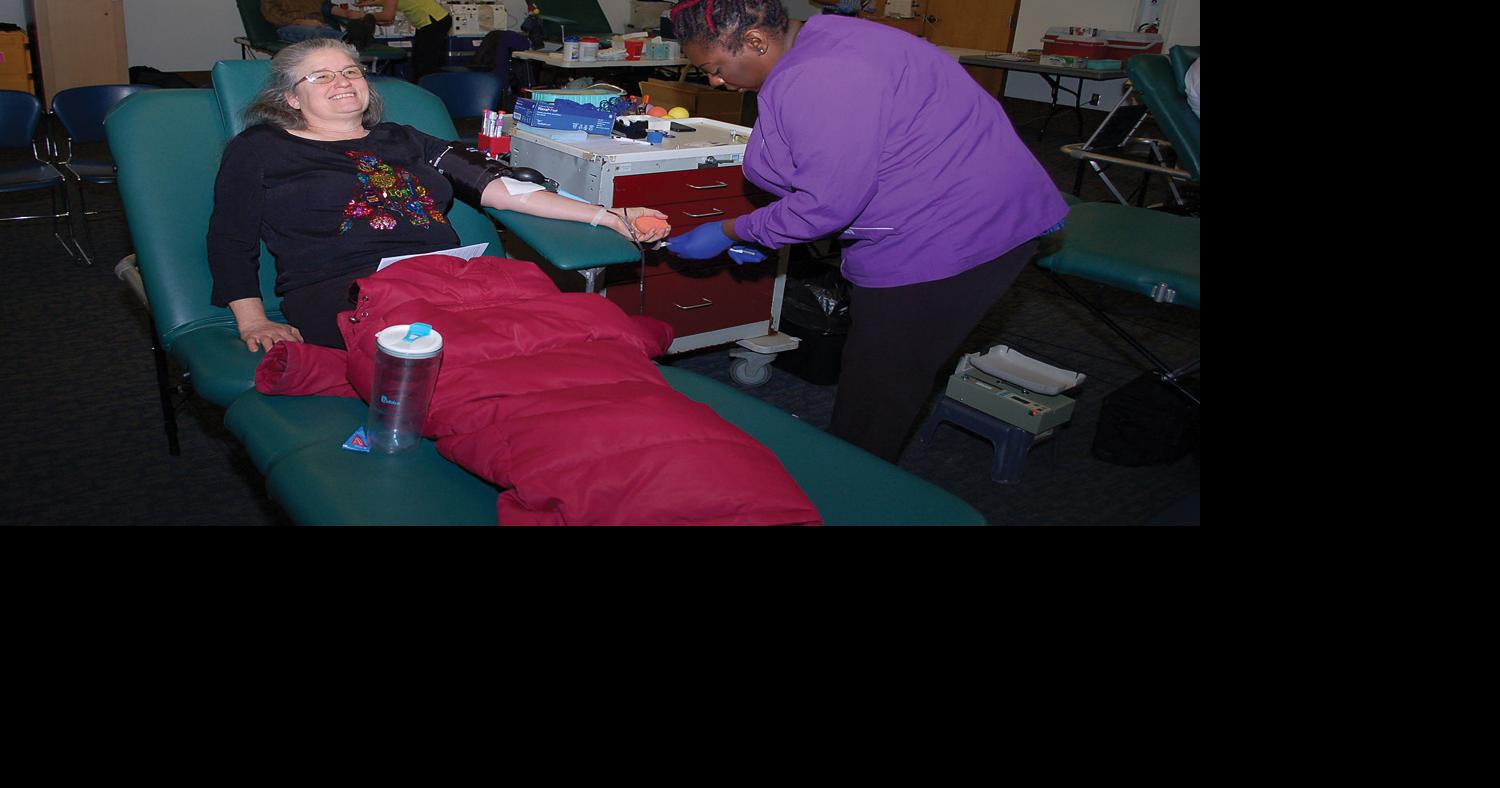 Roll up your sleeve and give blood for holidays | | beloitdailynews.com