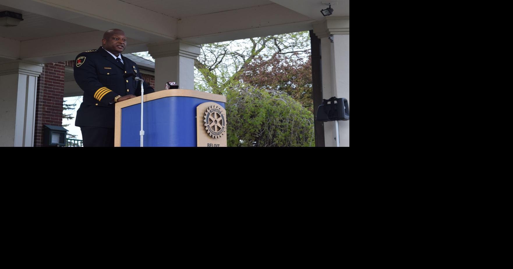 Beloit community recognizes first Black police chief Sayles at swearing ...