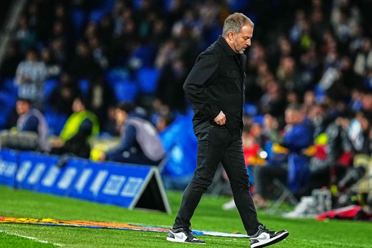 barcelona greece time difference