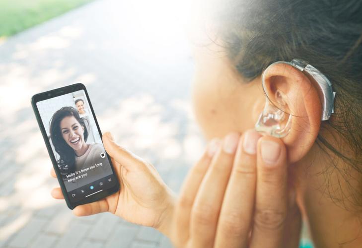 Beloit natives create video chat application for deaf and hard of ...