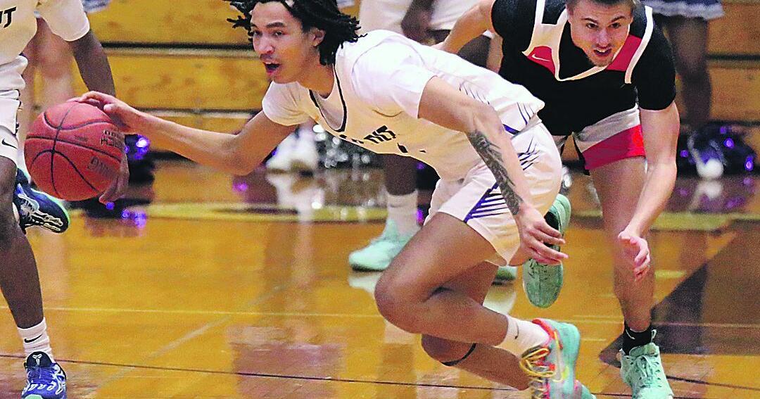 Beloit Memorial faces Middleton with 7-foot UW recruit Will Garlock ...