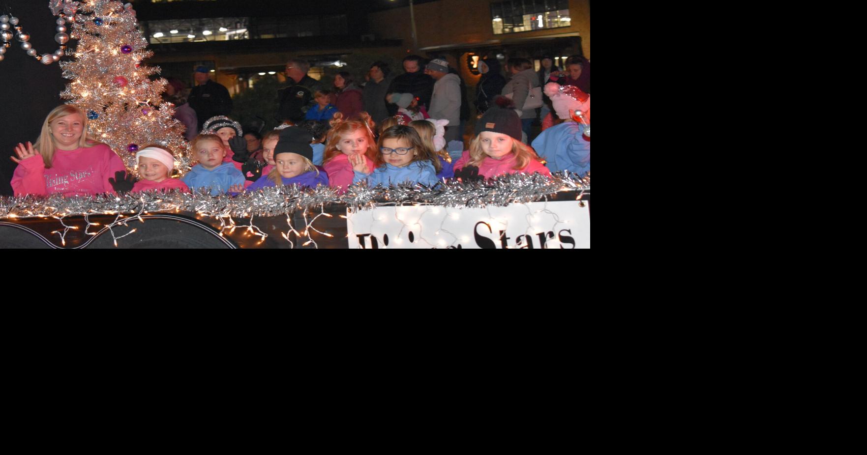 Holiday season is in the air in Downtown Beloit | Local News ...