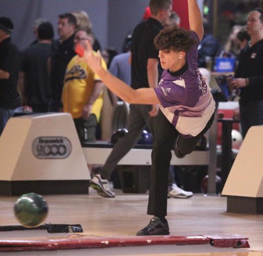 Beloit Daily News Holiday Bowling Tournament winds up at Viking Lanes ...