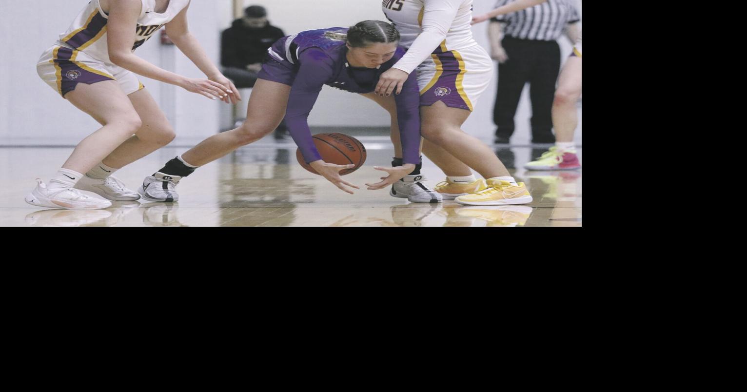 Soph Jordan Dimke helps Hononegah survive threat in sectional semifinal ...