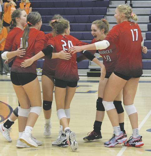 Abbie Dix and Alexis Kammerer shine as Brodhead girl's volleyball takes ...
