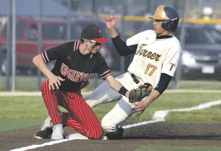 Turner takes down Edgerton 12-2 to advance to regional championship ...