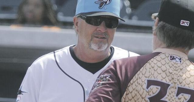 Billy Gardner Jr. returns as Beloit Sky Carp manager for 2024 season ...