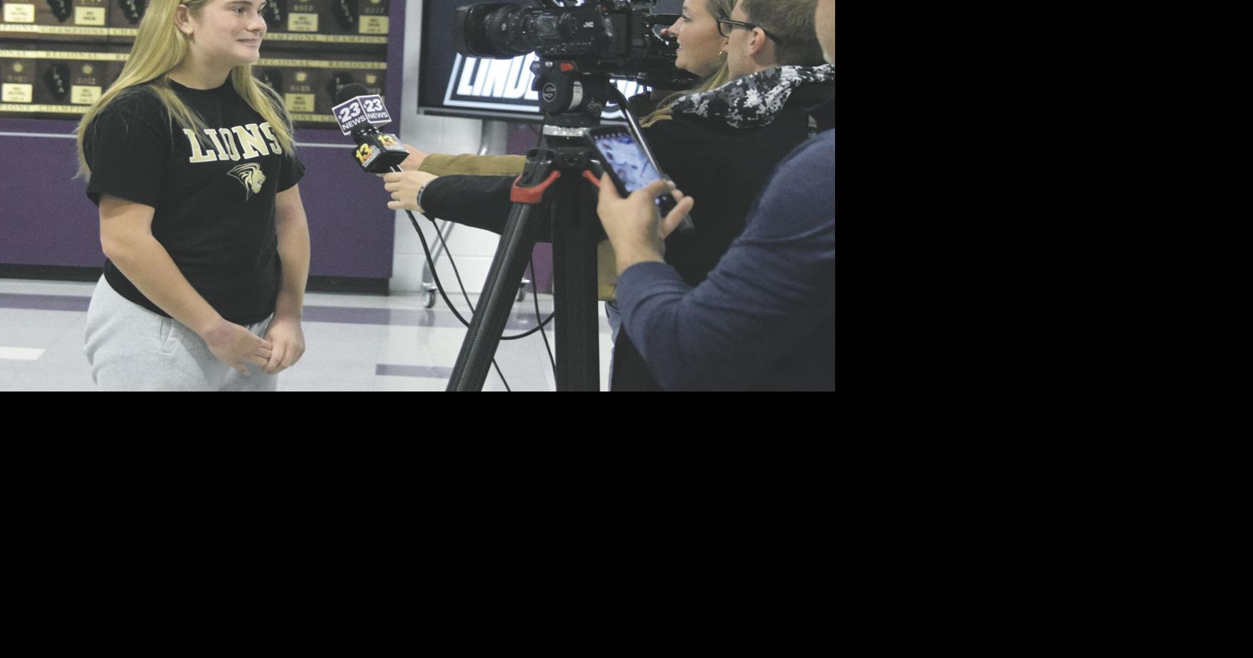 Hononegah catcher Danielle Franz signs with D-1 Lindenwood | Sports ...