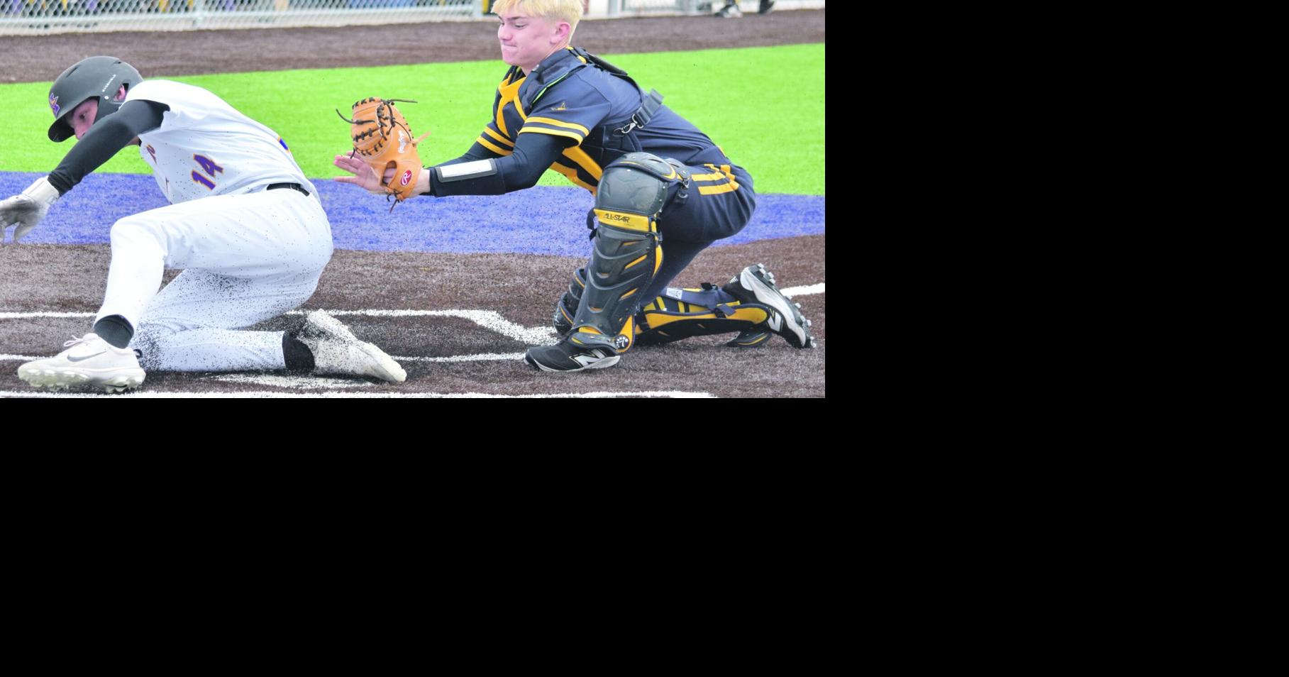 Beloit Turner opens season with wins over Hononegah, East Dubuque ...