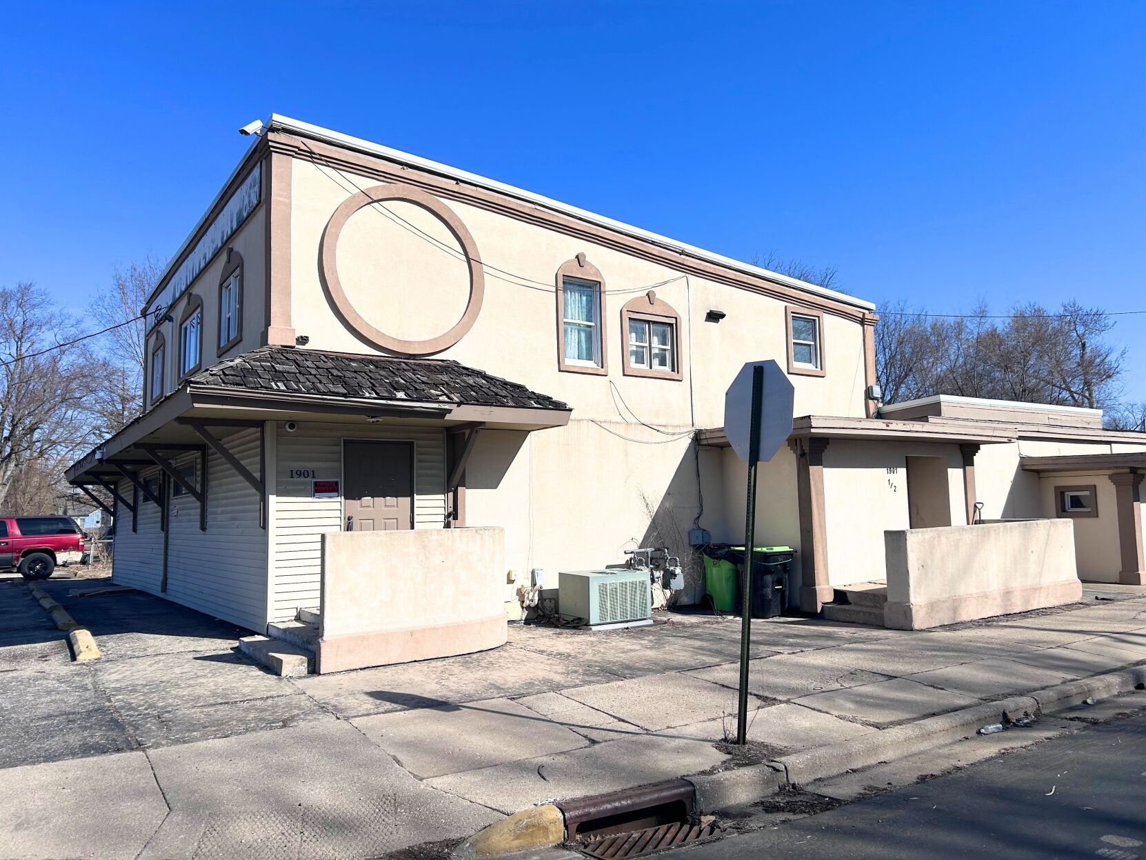 Owners of former Bear Chest building take out permit to begin ...
