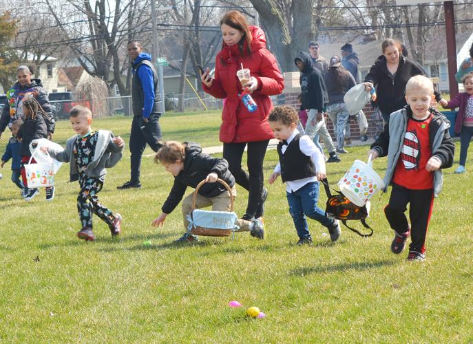Beloit, South Beloit egg hunts offer prizes, family fun | Local News ...