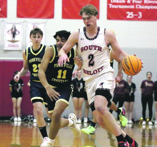 South Beloit's Ross Robertson scores 3,000th career point in victory ...