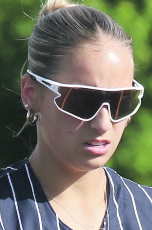 PREP SOFTBALL: Turner's Olyvia Piranio blanks Jefferson in regional ...