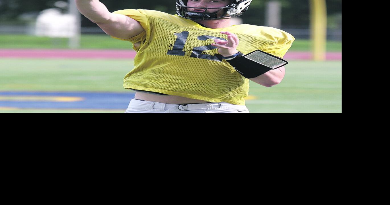 Young Beloit College football team opens at Rockford University ...