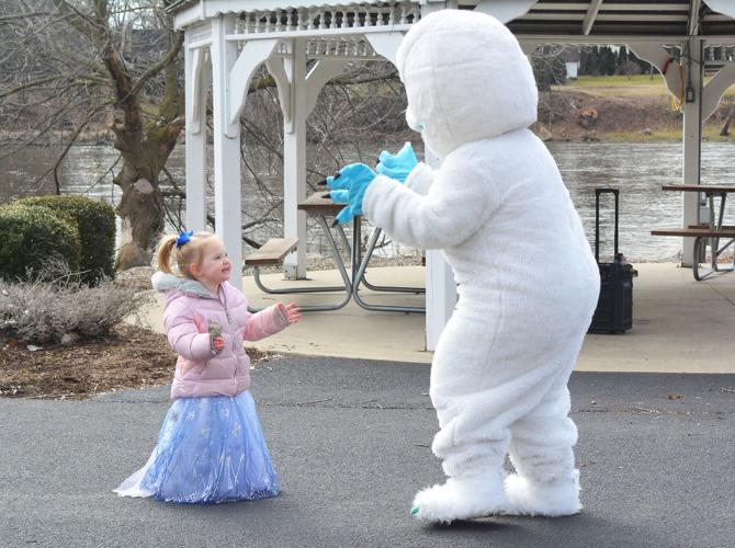 Dancing, dog sleds and dining part of Yeti Fest in Rockton | Illinois ...