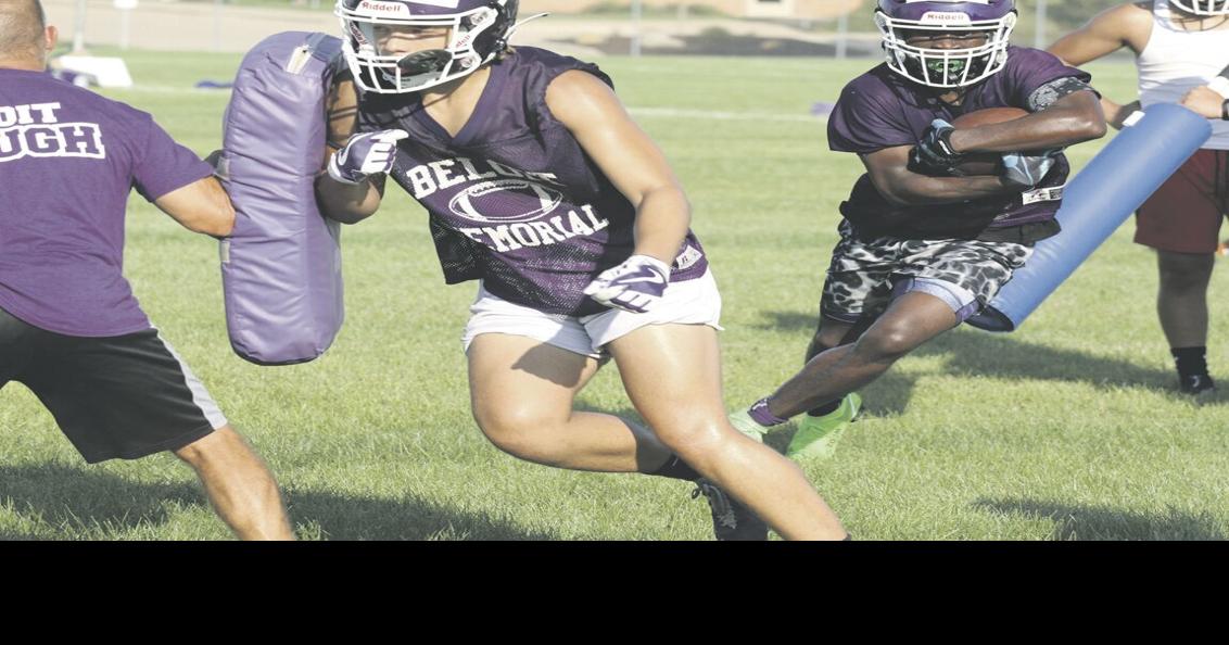 Beloit Memorial football team begins practice for Southern Lakes ...