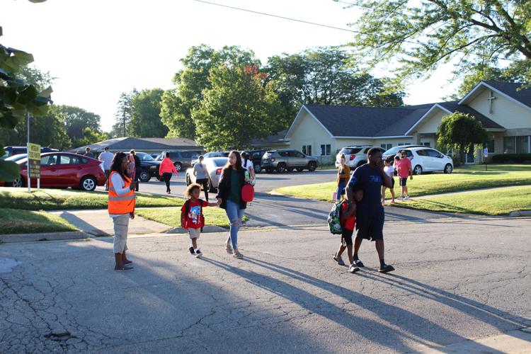 Beloit children head back to school at Converse Elementary, McNeel ...