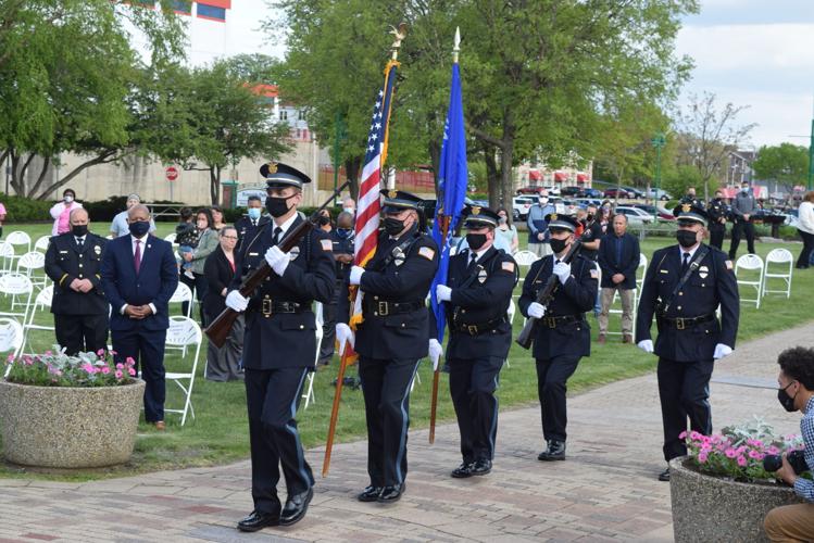 Beloit community recognizes first Black police chief Sayles at swearing ...