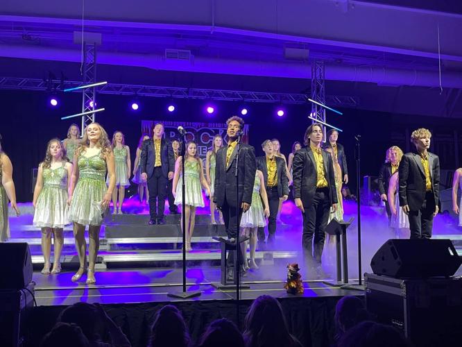 Show Choir Showcase returns to Fort Atkinson | Local News ...