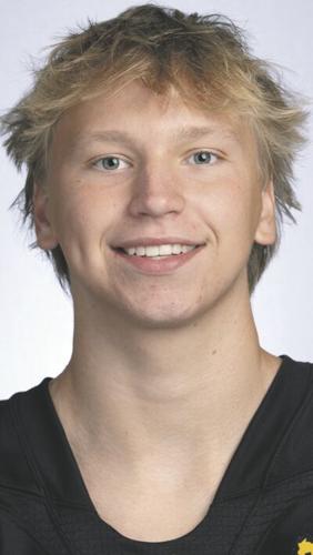 Hononegah grad Cole Warren stars at QB for UW-Oshkosh | Sports ...