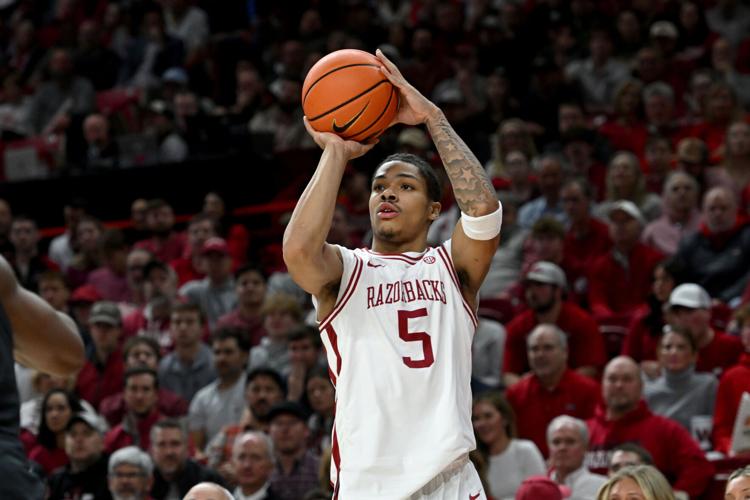Acuff scores 17 and No. 20 Arkansas routs No. 15 Vanderbilt 93-68 ...