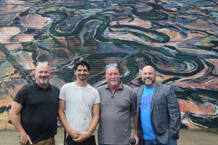 Roscoe unveils first public mural | Local News | beloitdailynews.com
