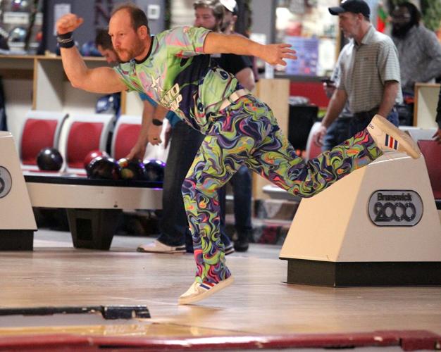 BDN Holiday Bowling Tournament coming up at Viking Lanes | Sports ...