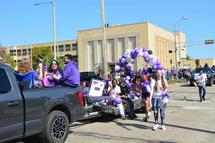 BMHS Homecoming Parade | Local News | beloitdailynews.com