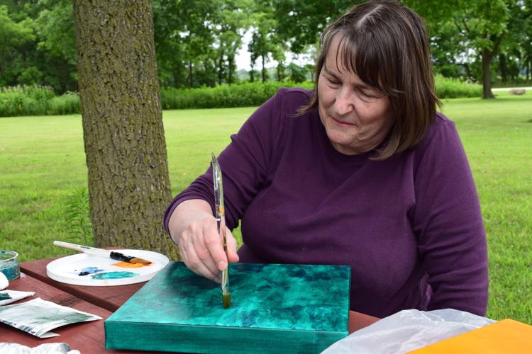 Ice cream and artists draw Beckman Mill crowd | Uncategorized ...