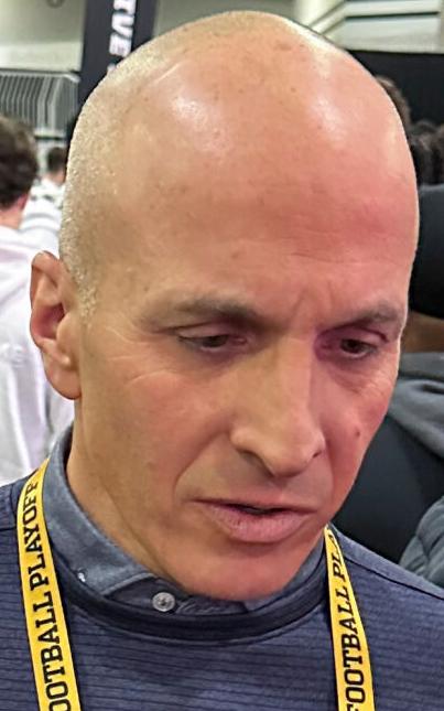 Notre Dame continues coaching shuffle on defense by adding Charlie ...