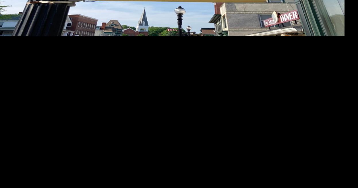 Hometown Heroes: Mounted banners to honor veterans proposed in ...