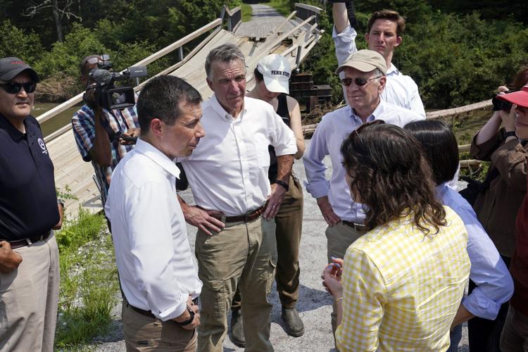 'We will have your backs:" Transportation Secretary Pete Buttigieg ...