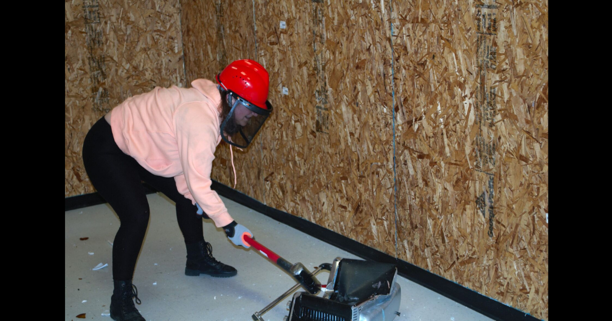 Relieving your stress by making a mess | Local News | benningtonbanner.com